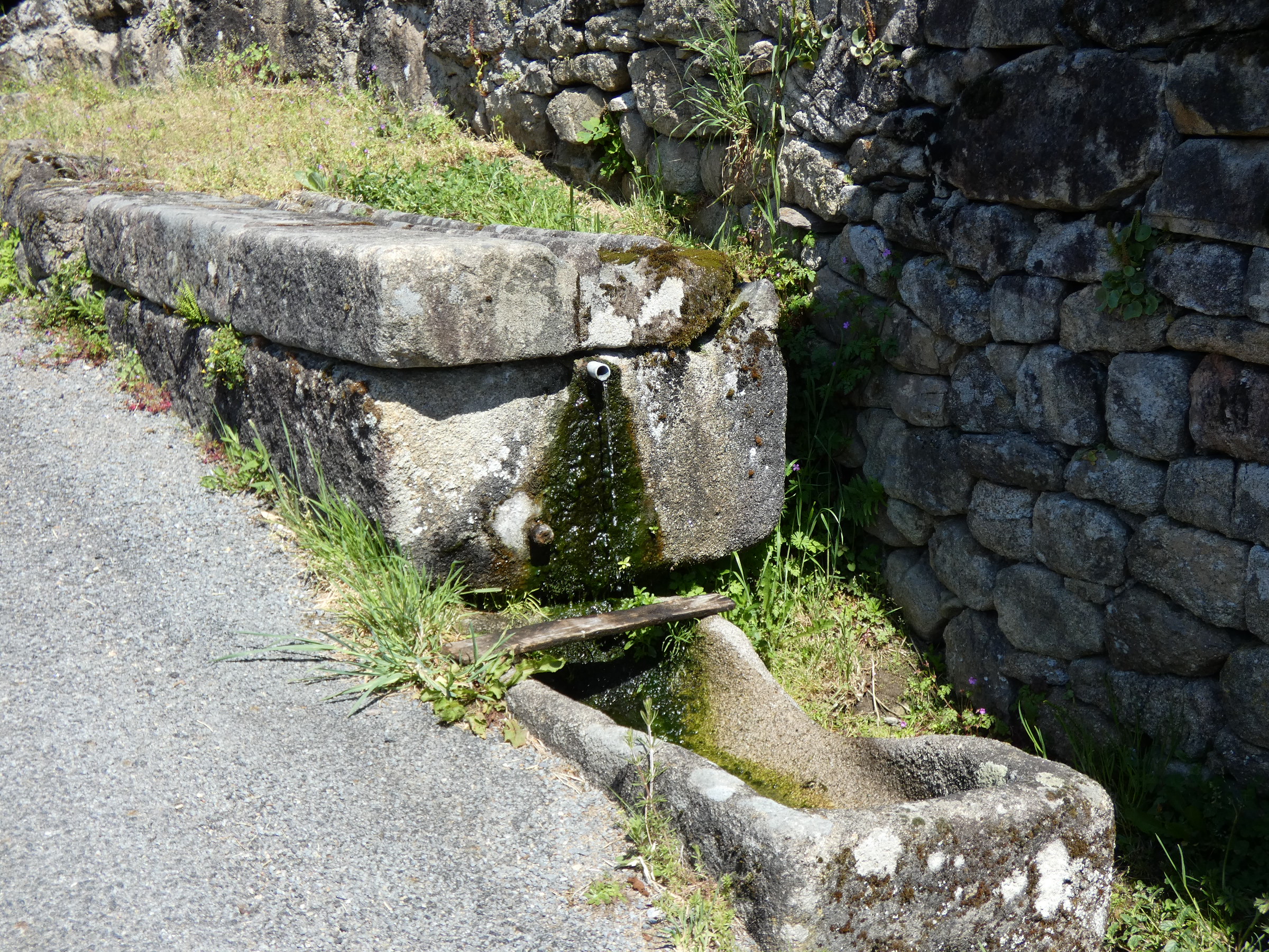 Fontaines et lavoirs - Commune de La Roche-Canillac